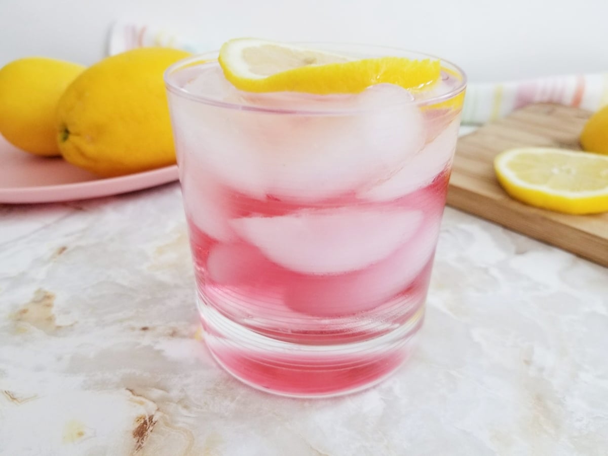 Orange Vodka Cran (My Favorite Cocktail) - Stef's Eats and Sweets