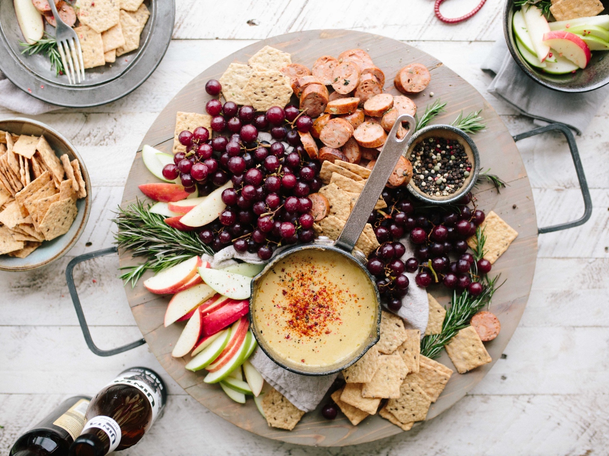 Holiday Food & Entertaining Tips - Stef's Eats and Sweets