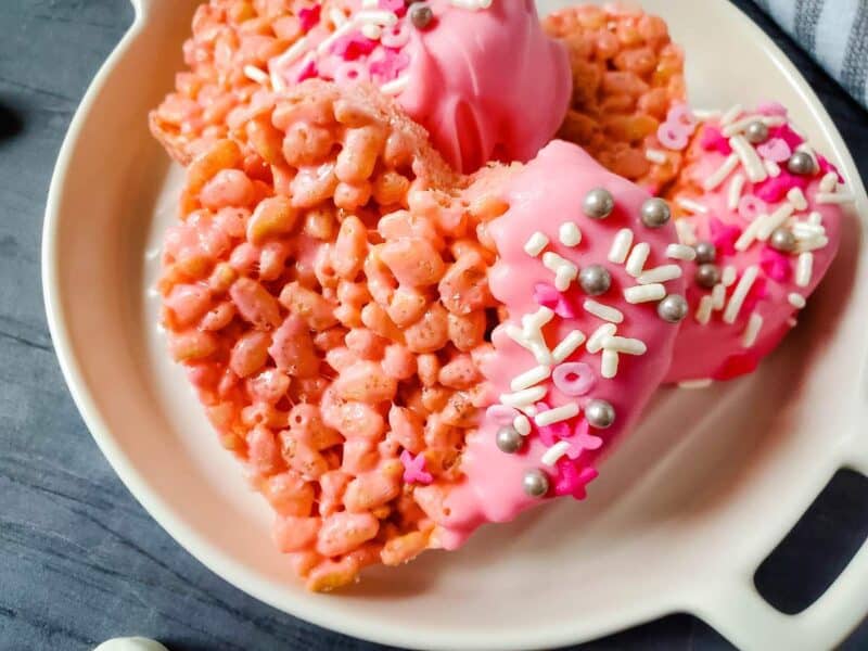 Heart Shaped Rice Krispies Treats - Stef's Eats and Sweets